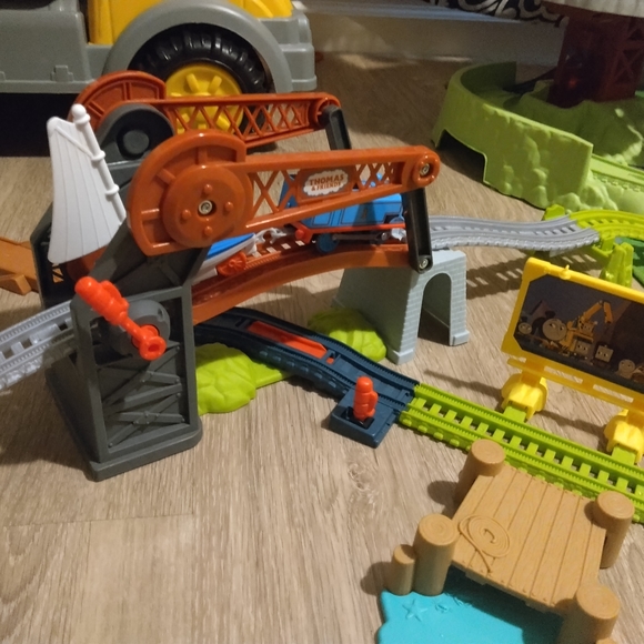 Fisher-Price | Toys | Thomas Friends Bridge Lift Thomas Skiff Toy Train ...
